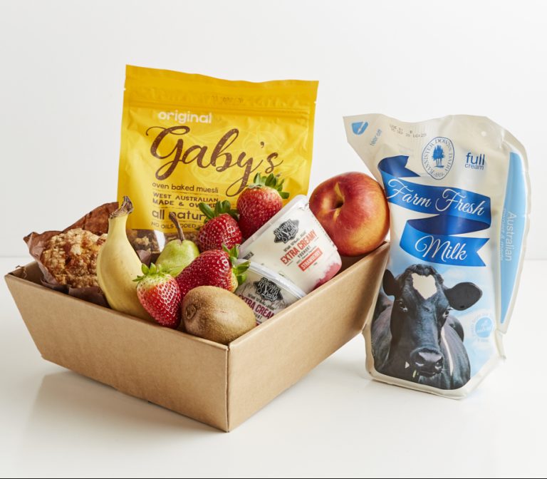MUESLI, FRUIT AND YOGHURT BREAKFAST BOX | Boxed Indulgence